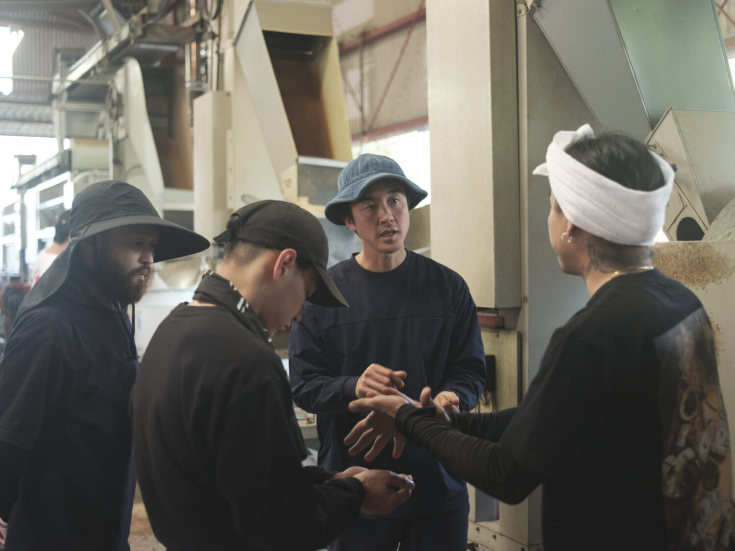 代官山[TEA BUCKS] in “新しい”茶畑 熊本[お茶の富澤。]を訪れて＜後編＞ | Article | CHAGOCORO | 文化をインスパイアするお茶メディア